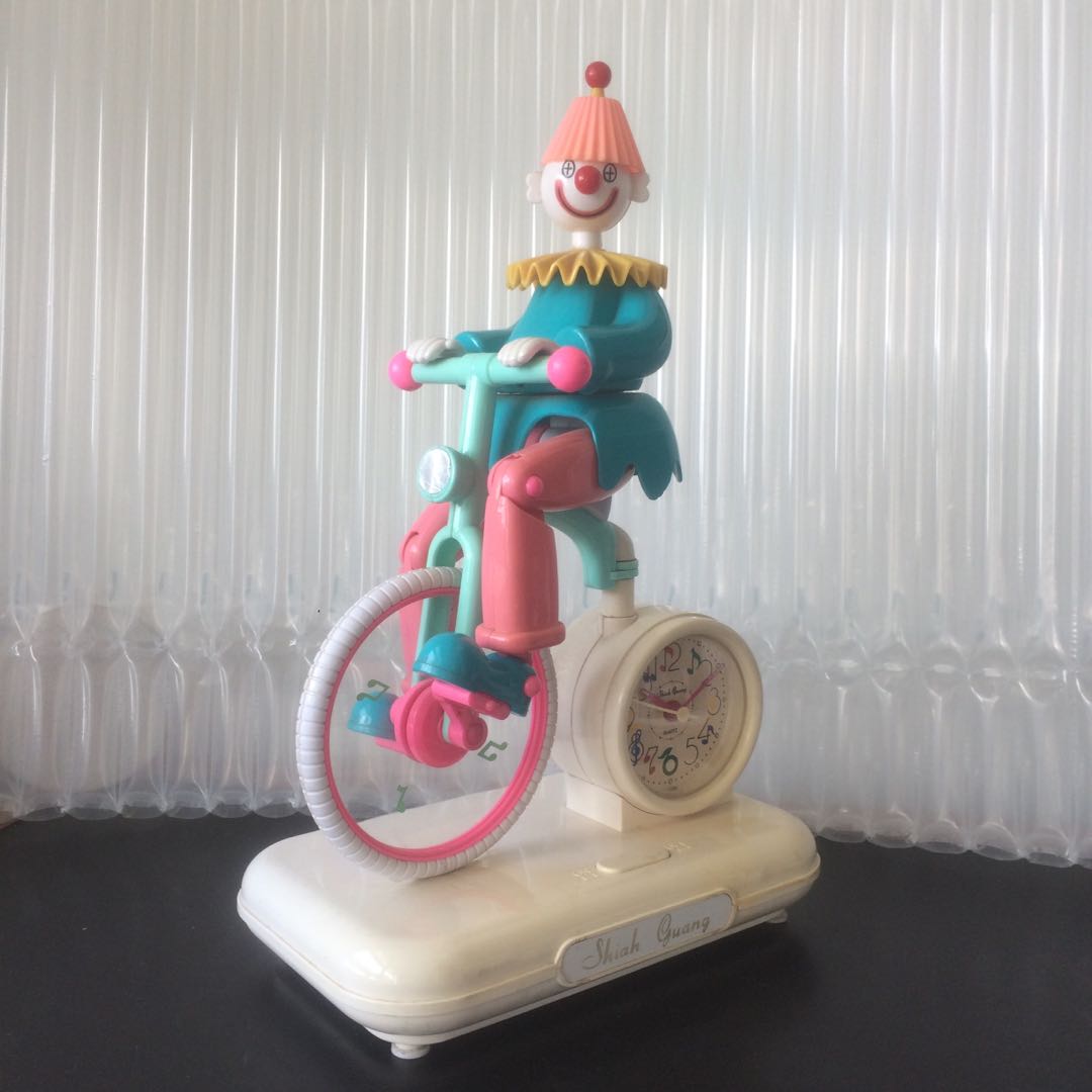 RARE Retro Clown Alarm Clock, Hobbies & Toys, Memorabilia ...