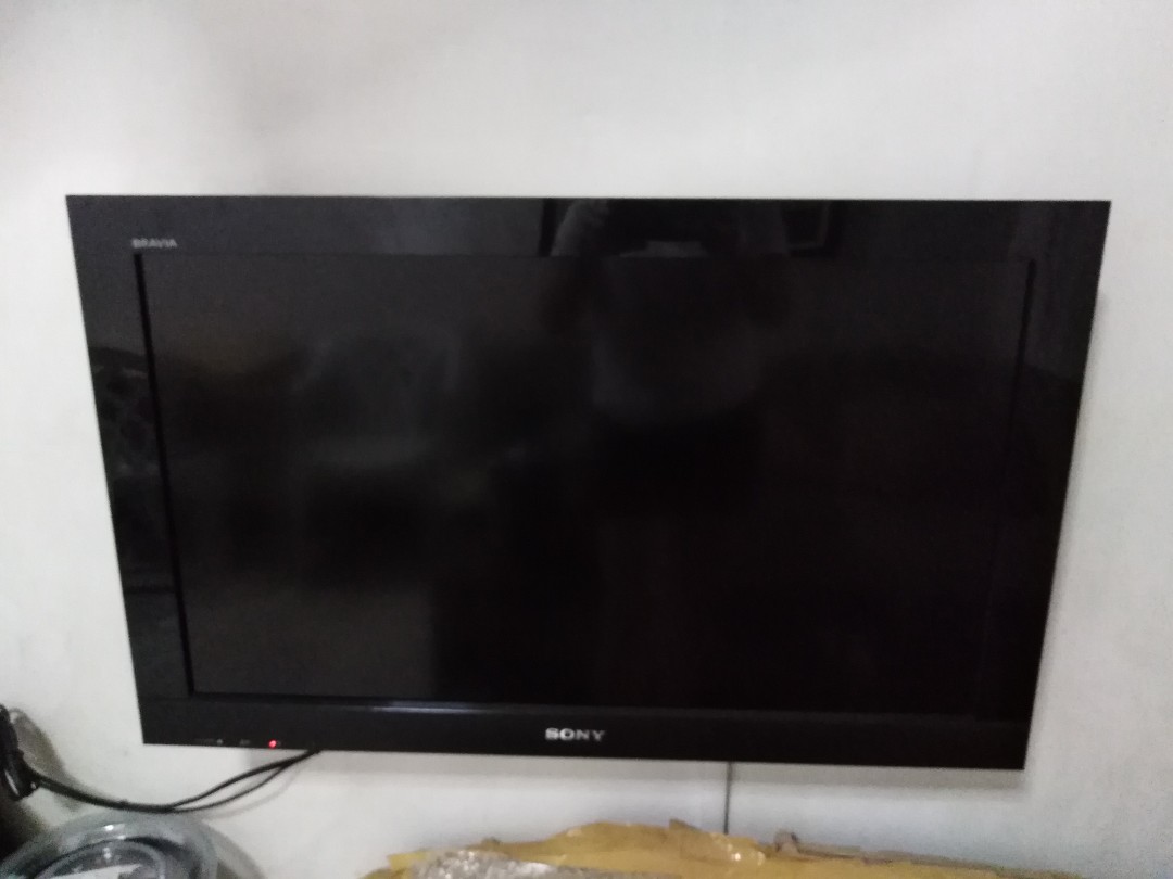 Sony Bravia 32-inch Flat Screen TV, TV & Home Appliances, TV ...