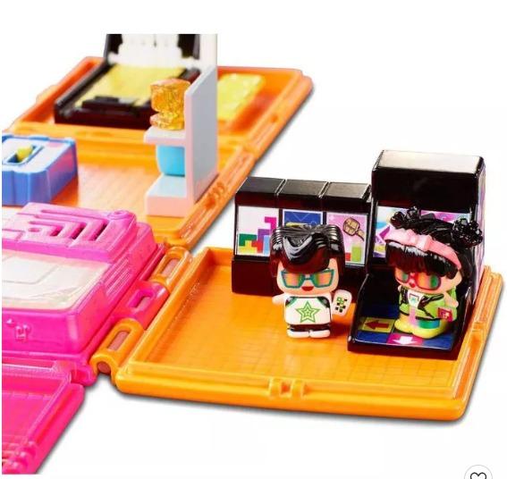 5618) My Mini MixieQ's Neon Arcade Playset, Hobbies & Toys, Toys ...