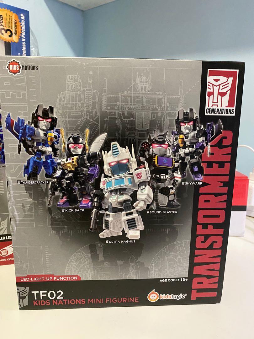 自出價 變形金剛 TRANSFORMERS TF02, 興趣及遊戲, 玩具 & 遊戲類 - Carousell