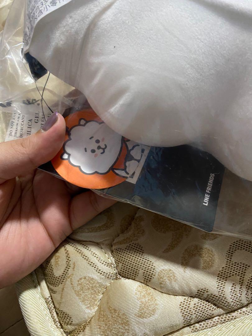 BT21 RJ Head Cushion, Hobbies & Toys, Memorabilia & Collectibles, Fan ...
