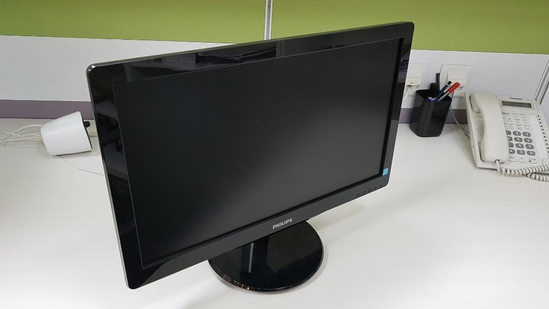 Philips V200 Monitor Screen, Electronics, Computers, Others on Carousell