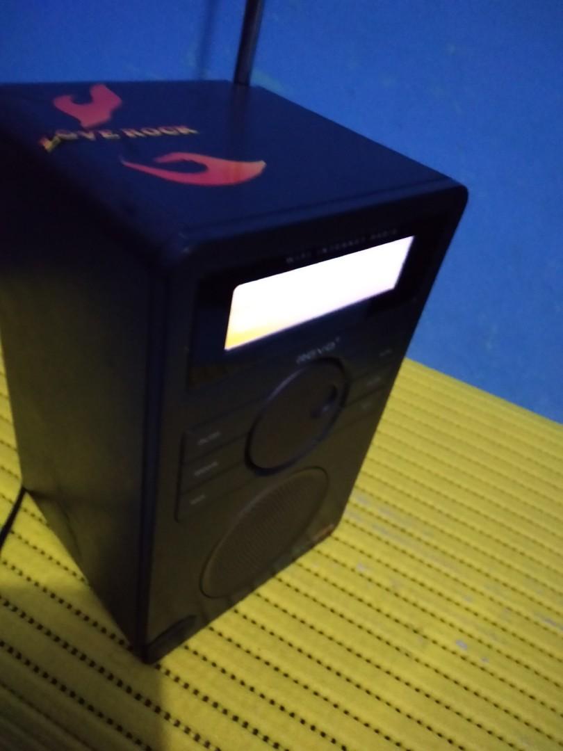 Revo pico wifi radio ( international), Audio, Portable Music Players on ...