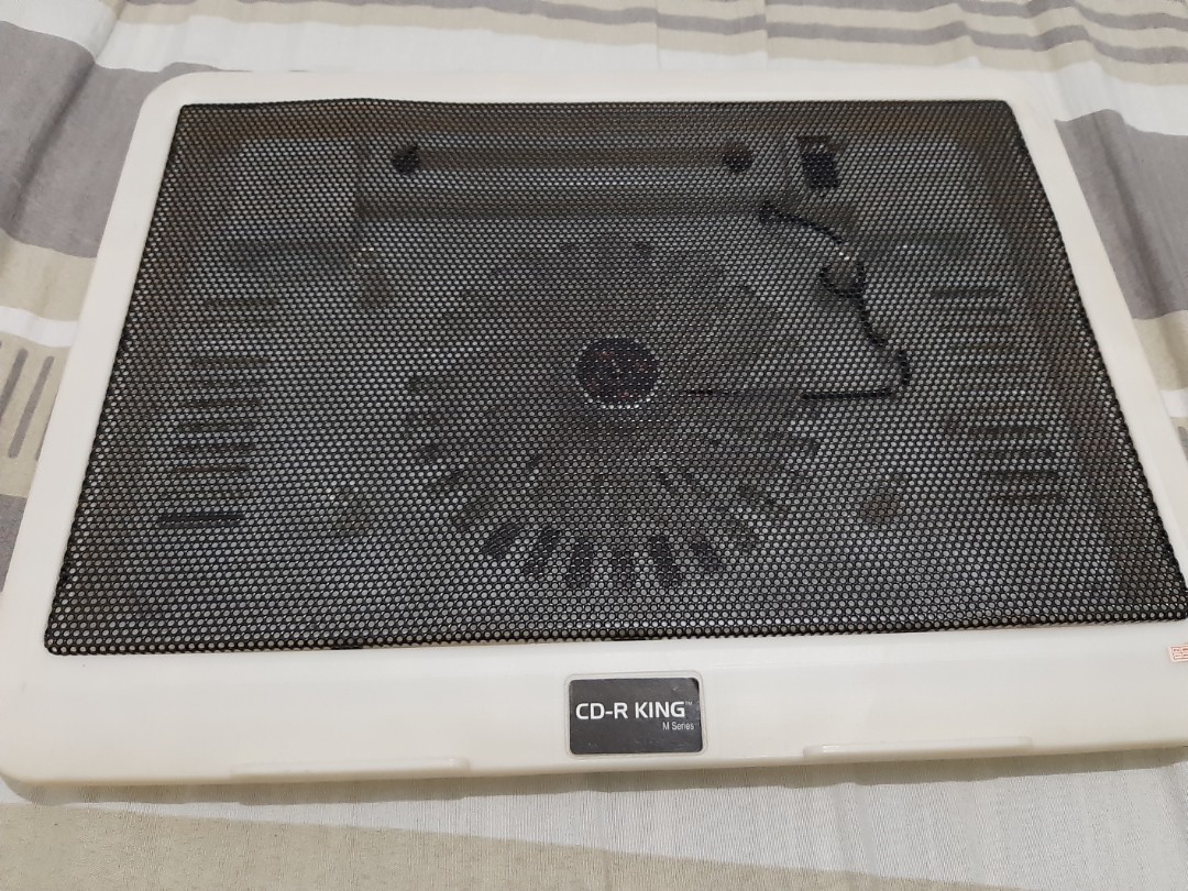 CD-R King Cooling Pad, Computers & Tech, Parts & Accessories, Computer ...