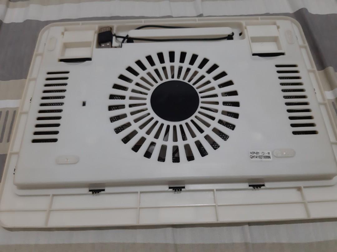 CD-R King Cooling Pad, Computers & Tech, Parts & Accessories, Computer ...