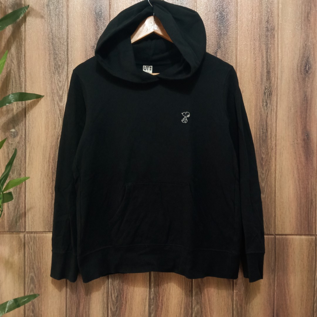 Kaws hoodie, Women's Fashion, Coats, Jackets and Outerwear on Carousell