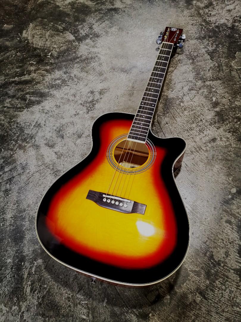 Techno D40 Acoustic Guitar, Hobbies & Toys, Music & Media, Musical ...