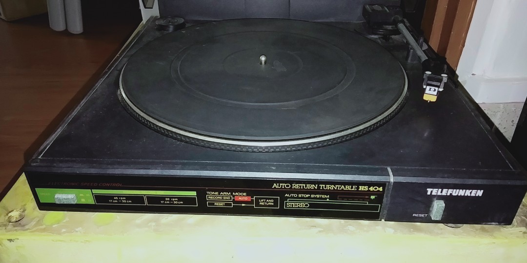 Telefunken Turntable player, Audio, Portable Music Players on Carousell