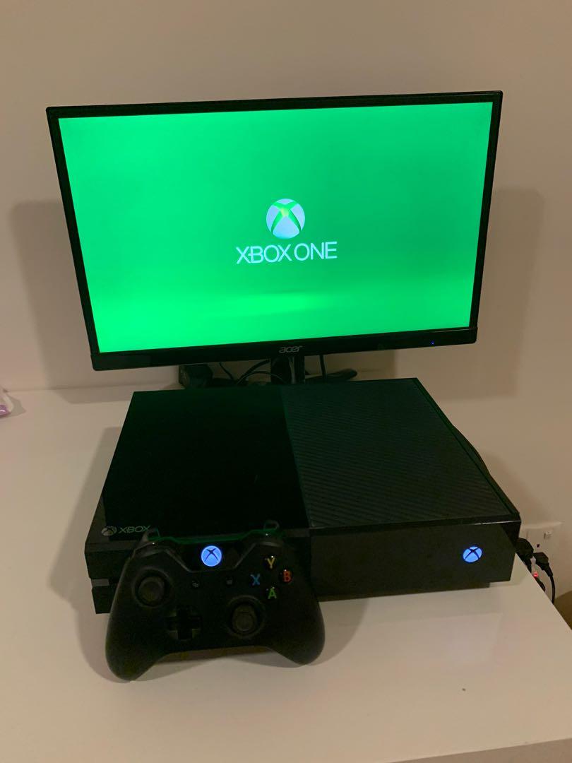 Xbox One console, Video Gaming, Video Game Consoles, Xbox on Carousell