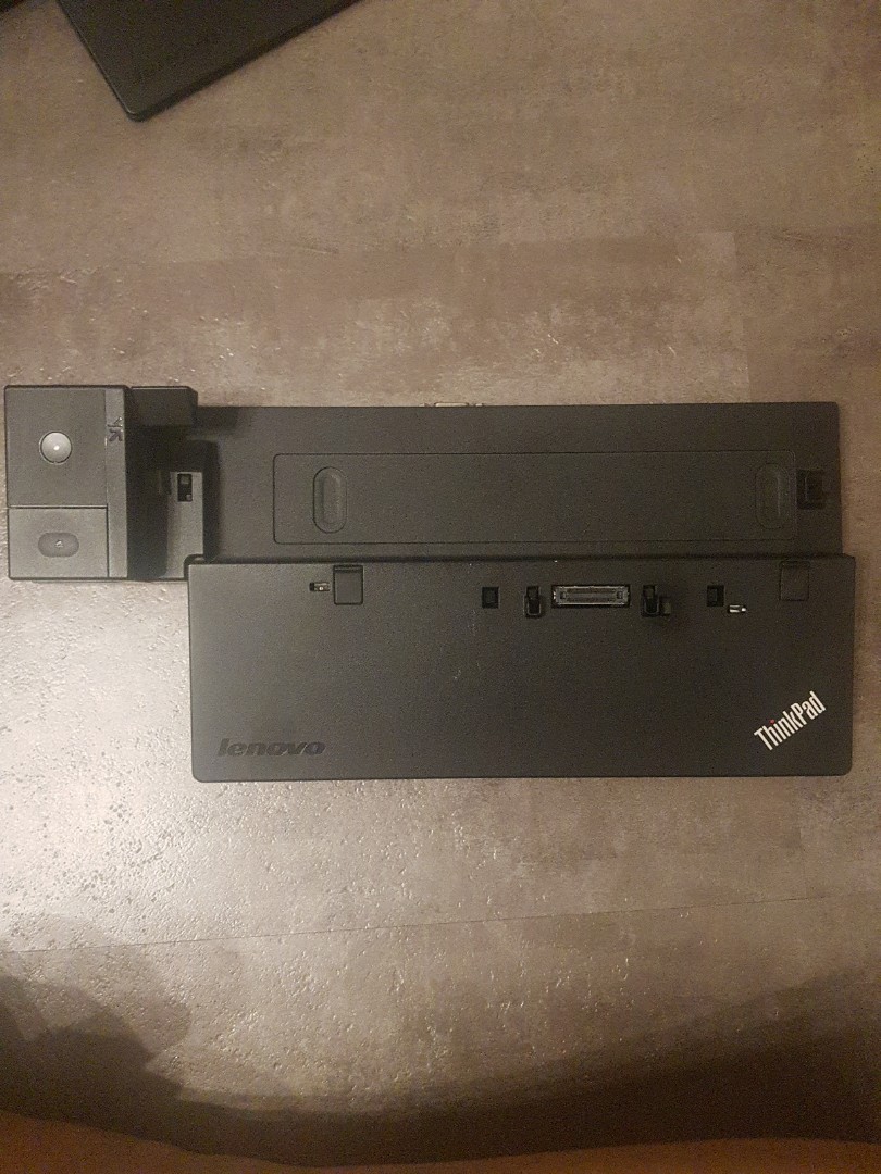 Lenovo Docking Station 40A0, Computers & Tech, Parts & Accessories, Computer Parts on Carousell