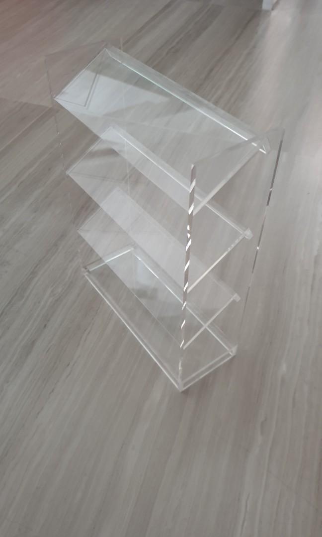 Mini display shelf from Muji, Furniture, Shelves & Drawers on Carousell