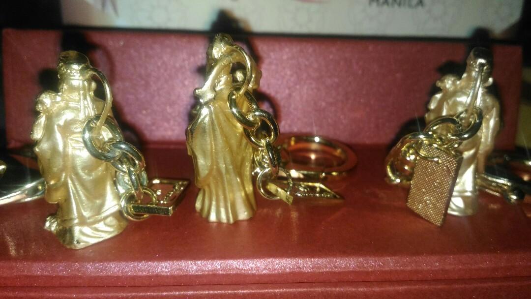 Resorts World Manila Keychains - Lucky Charms, Hobbies & Toys ...