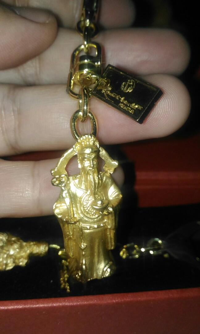 Resorts World Manila Keychains - Lucky Charms, Hobbies & Toys ...