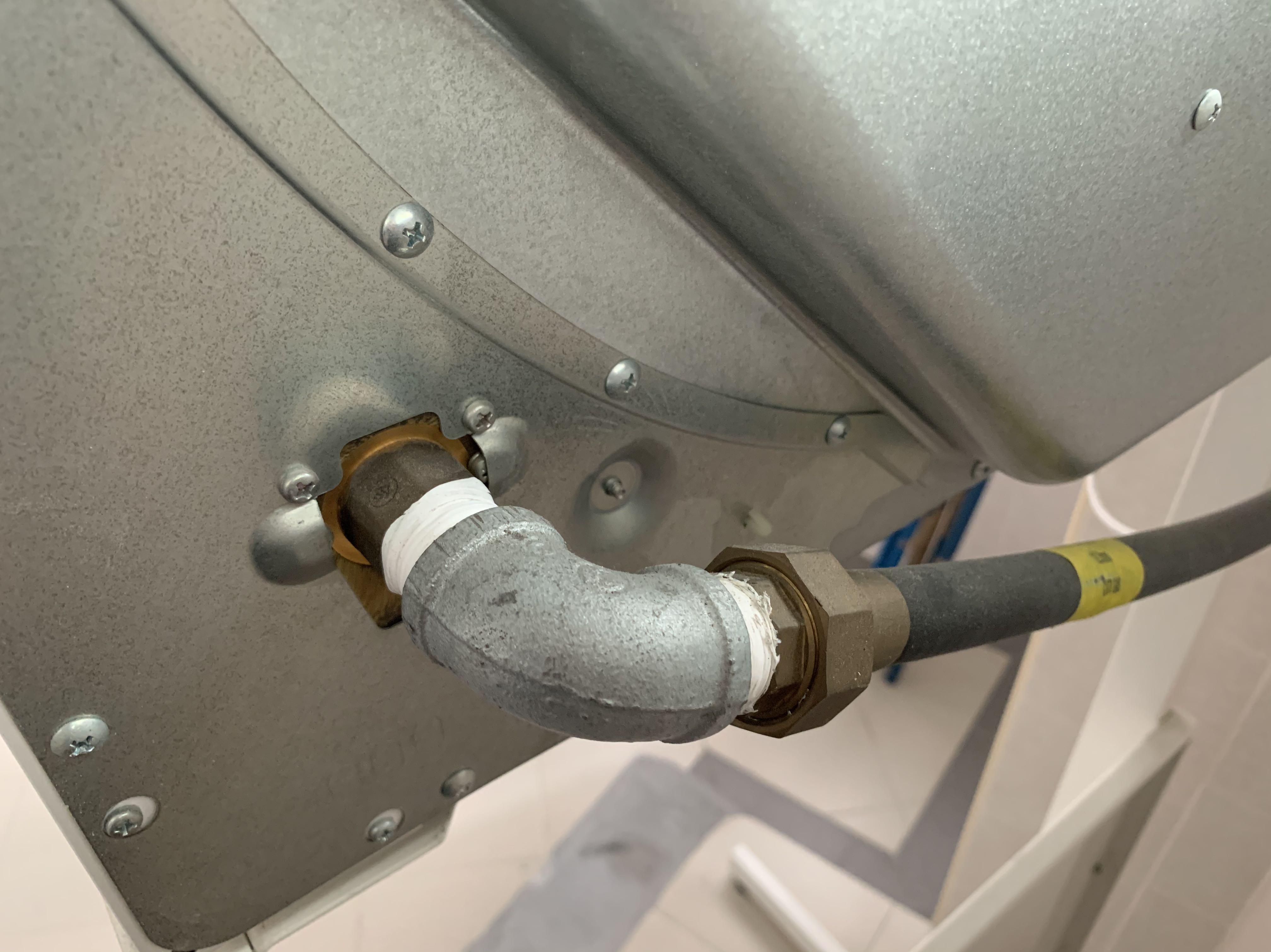 Rinnai RD-600CG Gas Dryer + Stand, TV & Home Appliances, Washing ...