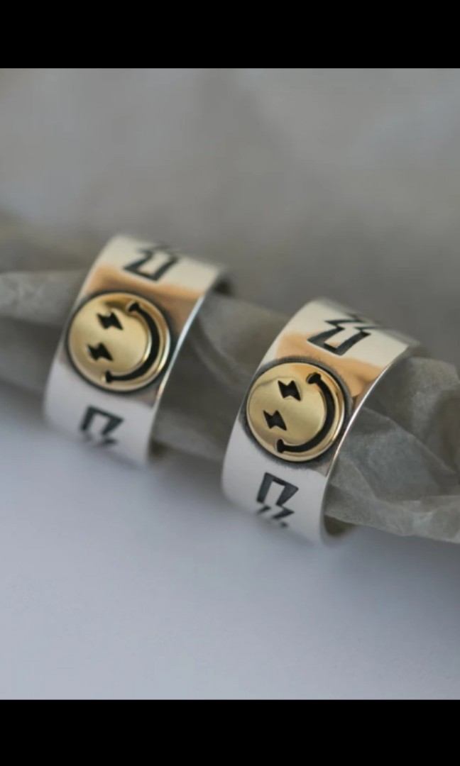 Smiley Ring, Women's Fashion, Watches & Accessories, Other Accessories ...