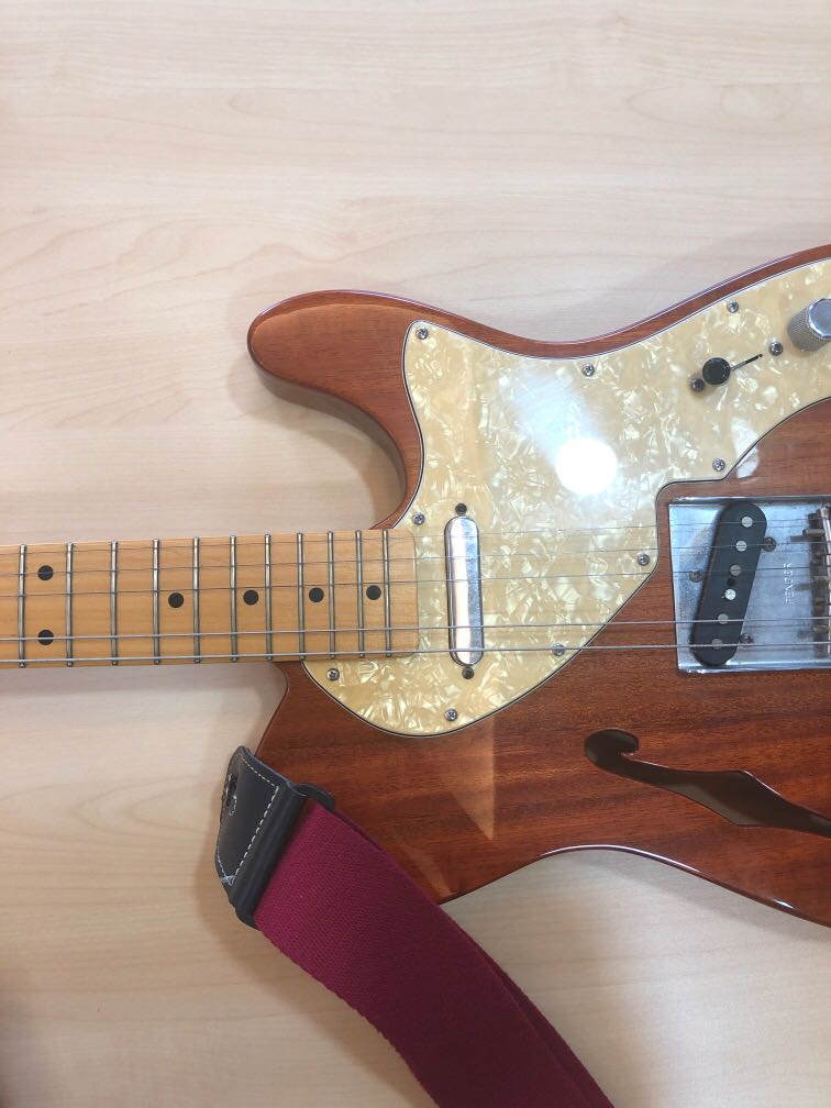 Fender Thinline Telecaster MIM, Hobbies & Toys, Music & Media, Musical ...