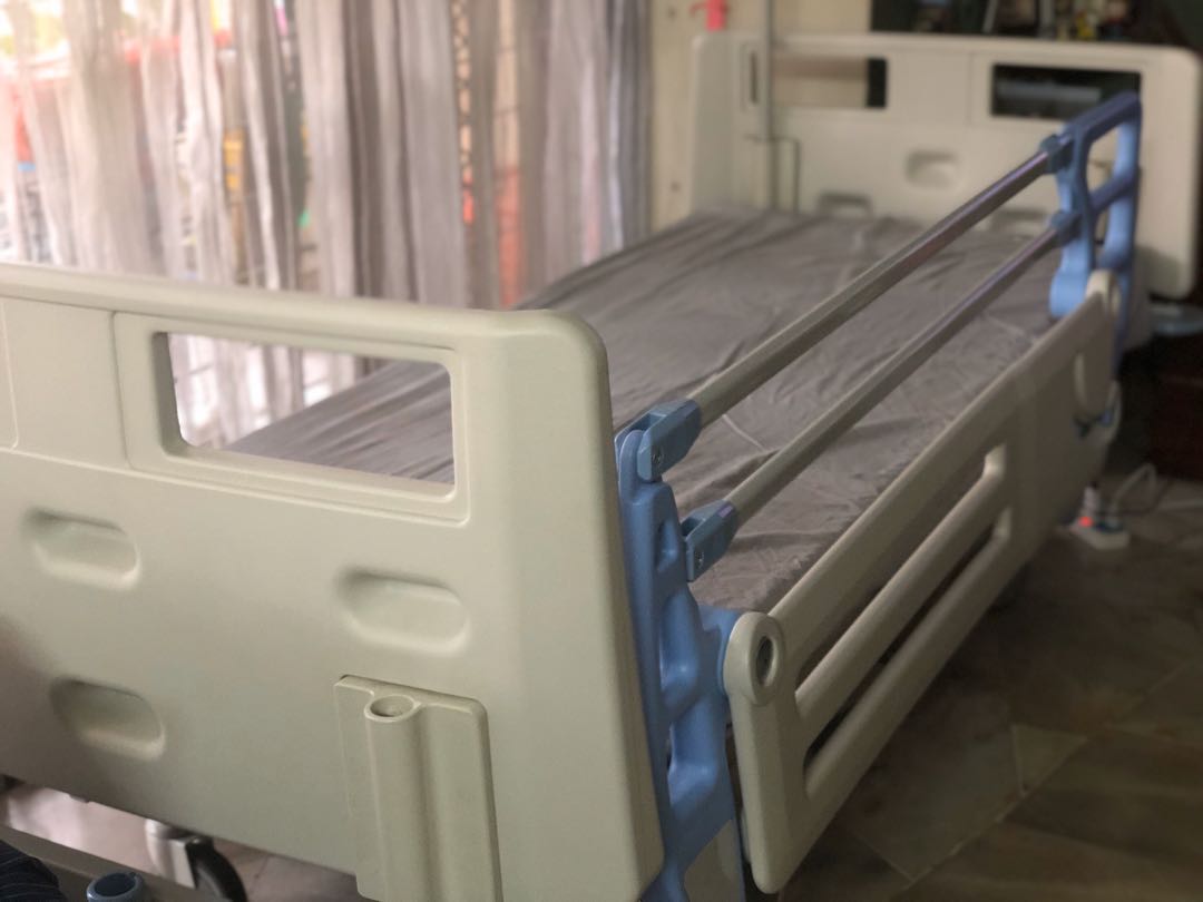 Hospital Bed Fully Electronic/ Katil Hospital Auto, Furniture & Home Living, Furniture, Bed ...