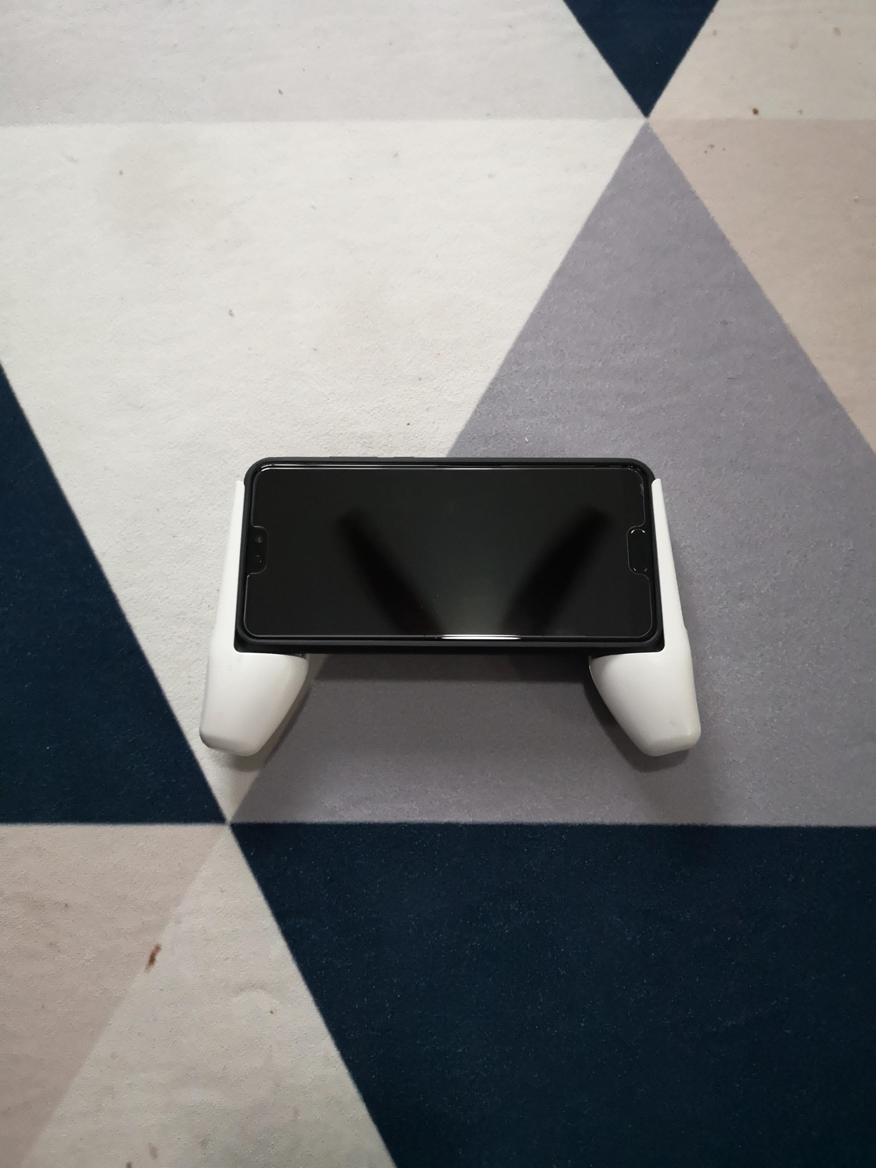 Miniso Gaming Controller for phones, Mobile Phones & Gadgets, Mobile ...