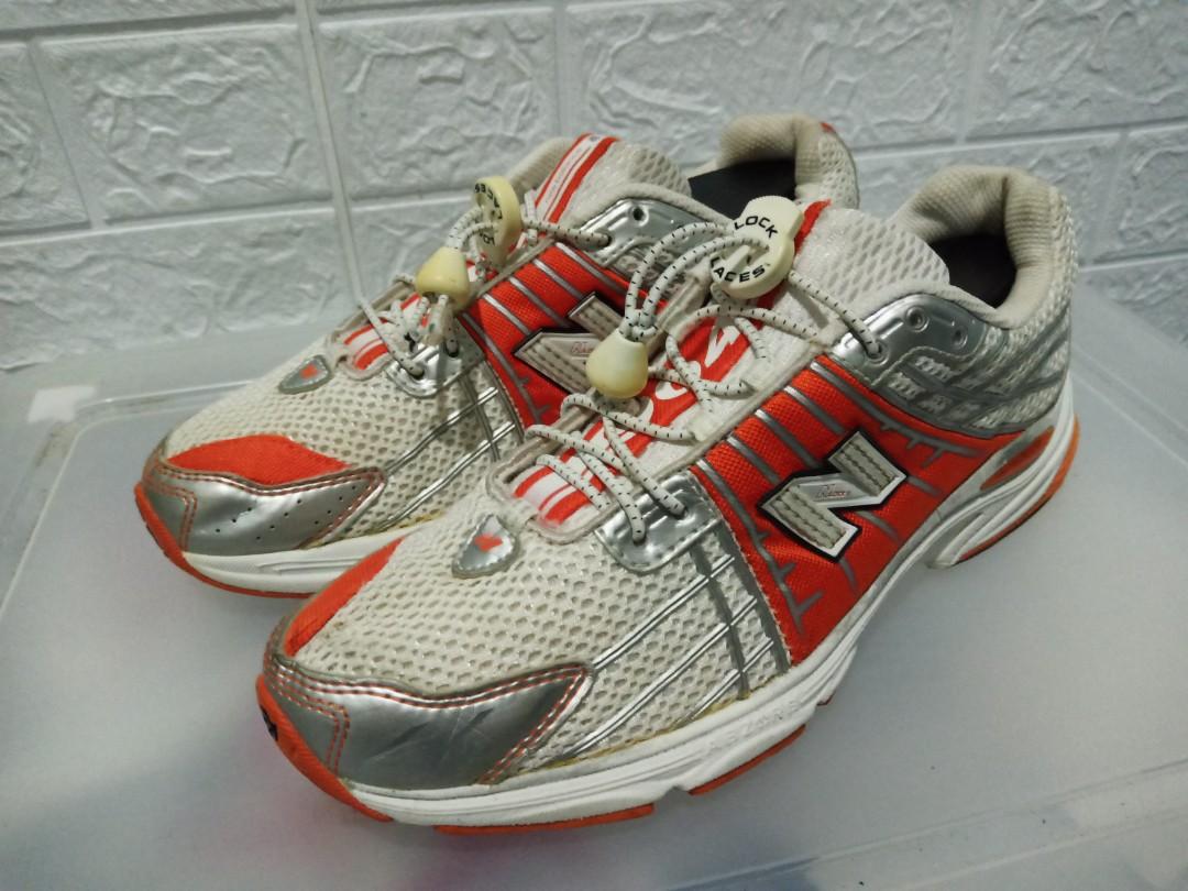 New Balance 904, Men's Fashion, Activewear on Carousell
