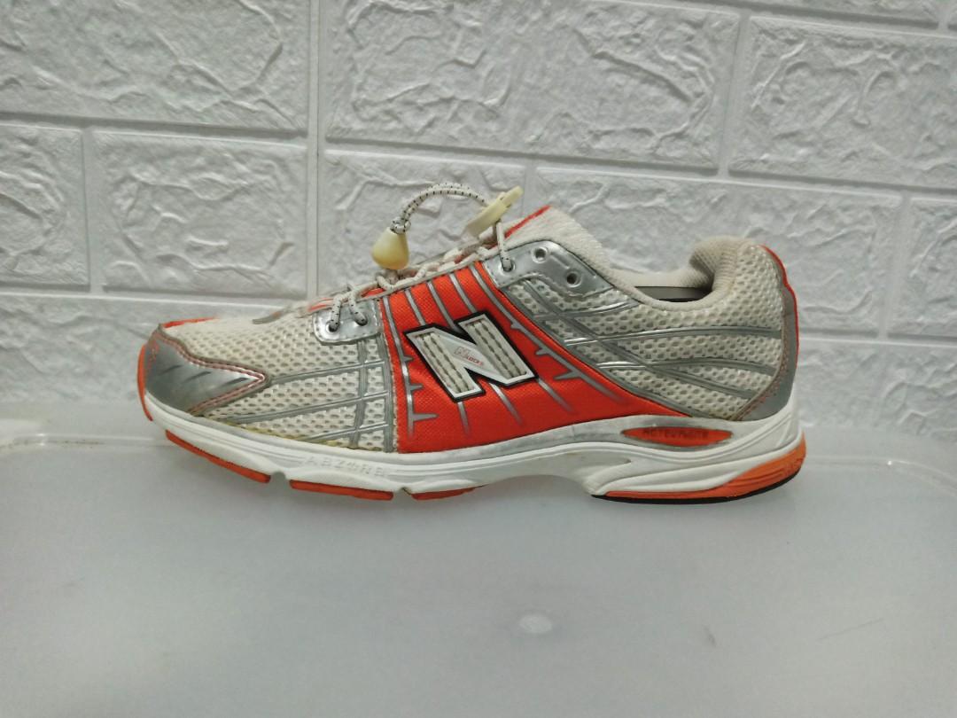 New Balance 904, Men's Fashion, Activewear on Carousell