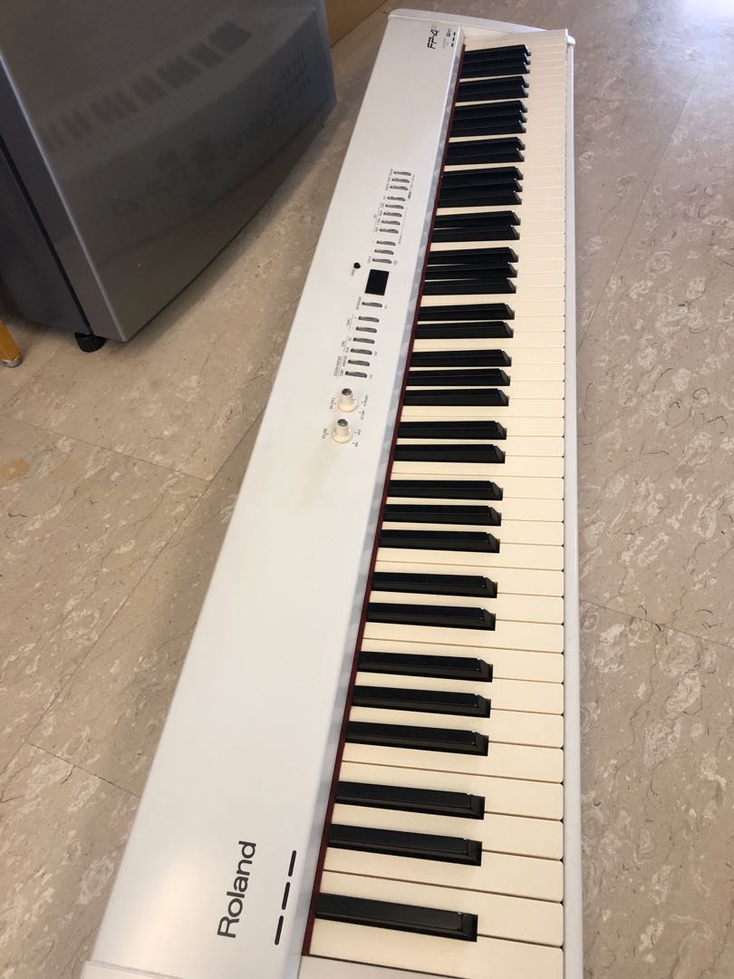 Roland FP-4F, Hobbies & Toys, Music & Media, Musical Instruments on ...