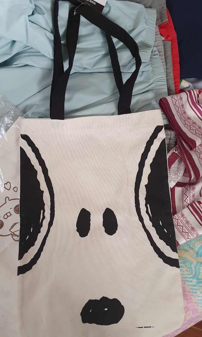 Snoopy open tote bag, Women's Fashion, Bags & Wallets, Tote Bags on ...
