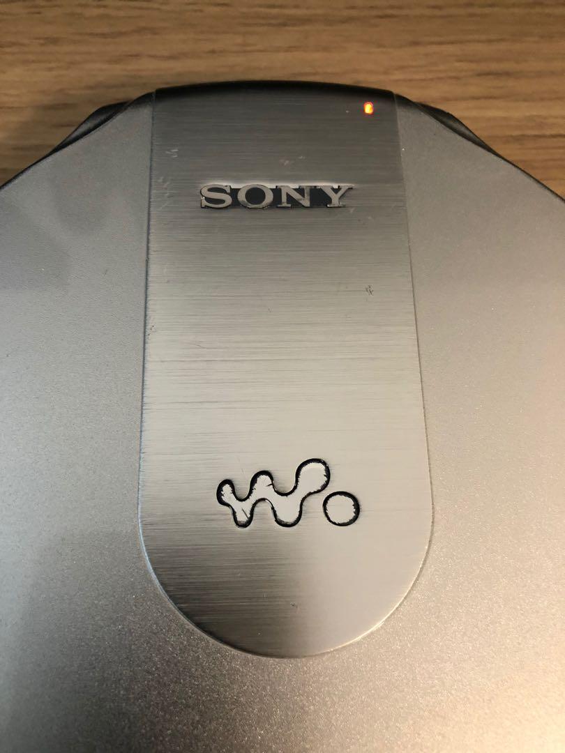 Sony CD Walkman D-NE10 Atrac3 plus MP3 懷舊 經典 旗艦, 音響器材, 可攜式音響設備 - Carousell
