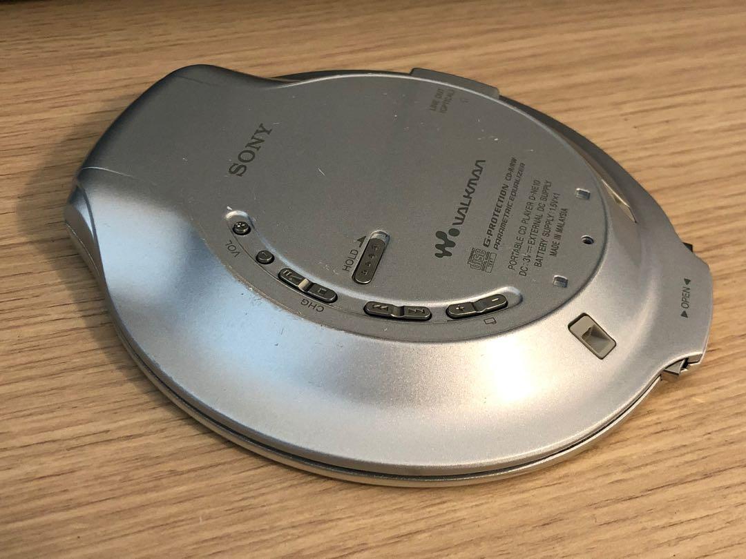 Sony CD Walkman D-NE10 Atrac3 plus MP3 懷舊 經典 旗艦, 音響器材, 可攜式音響設備 - Carousell