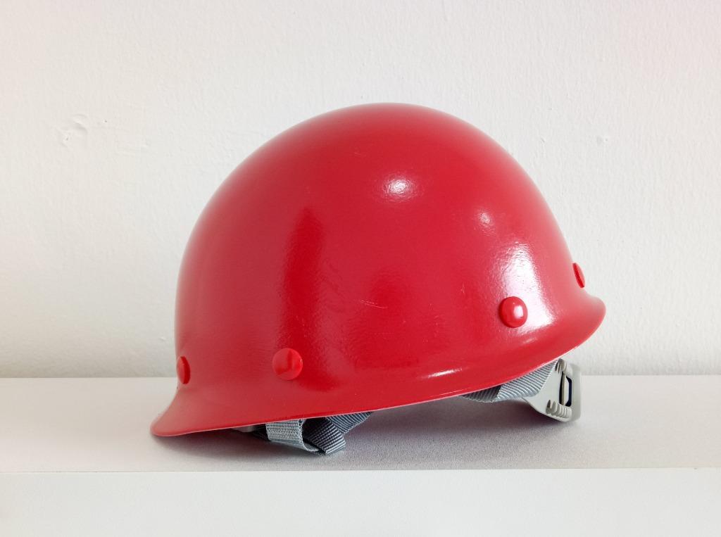 Tanizawa Safety Helmet - 118 FRP Red (Malaysia DOSH Compliance), Sports ...