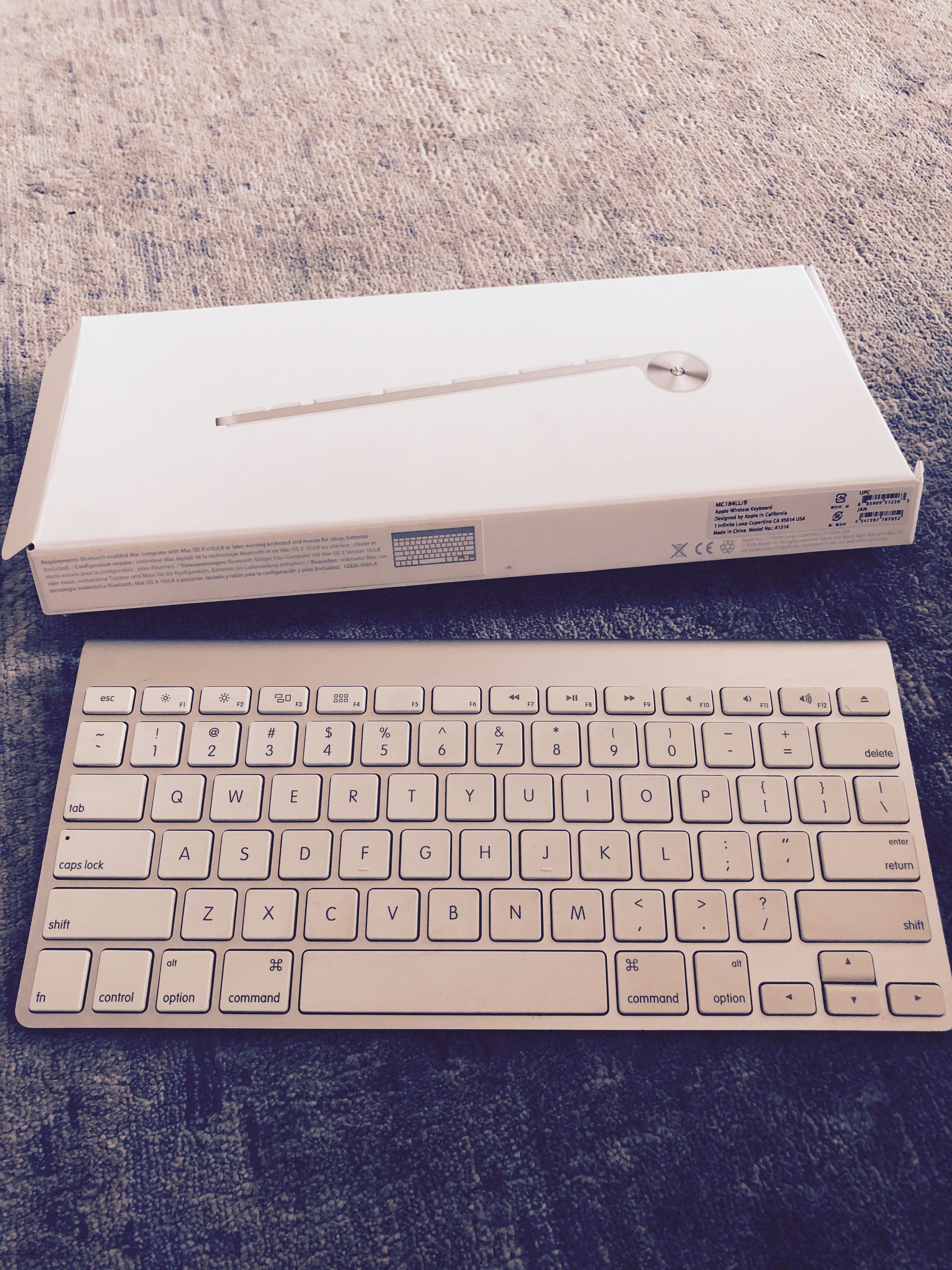 Apple Wireless Keyboard, Computers & Tech, Parts & Accessories ...