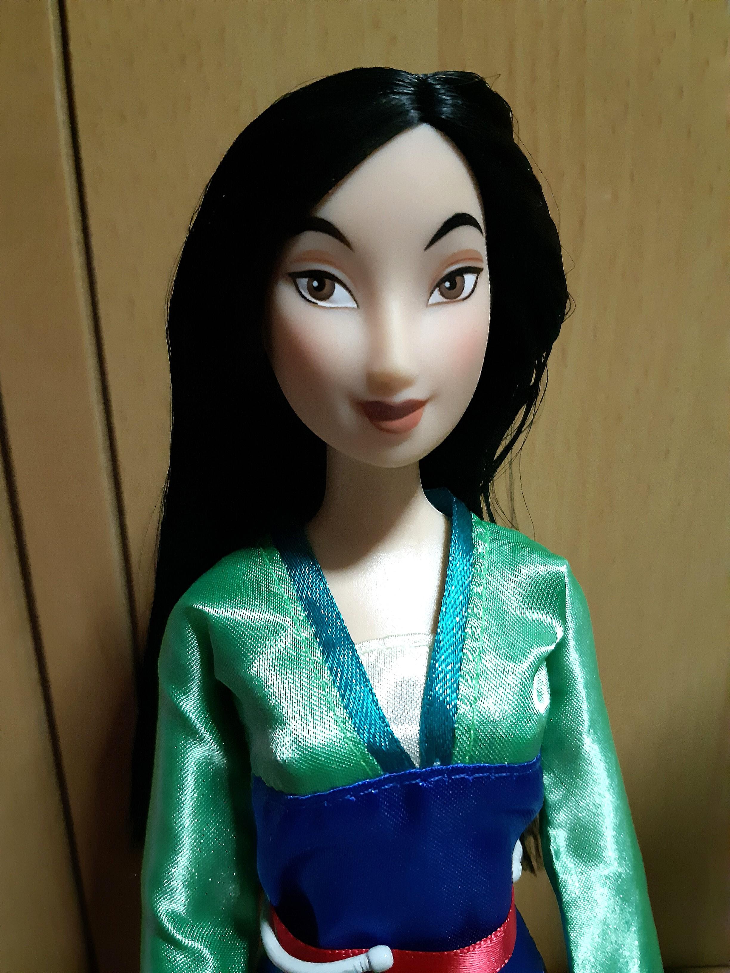 Disney Store Mulan doll set, Hobbies & Toys, Toys & Games on Carousell