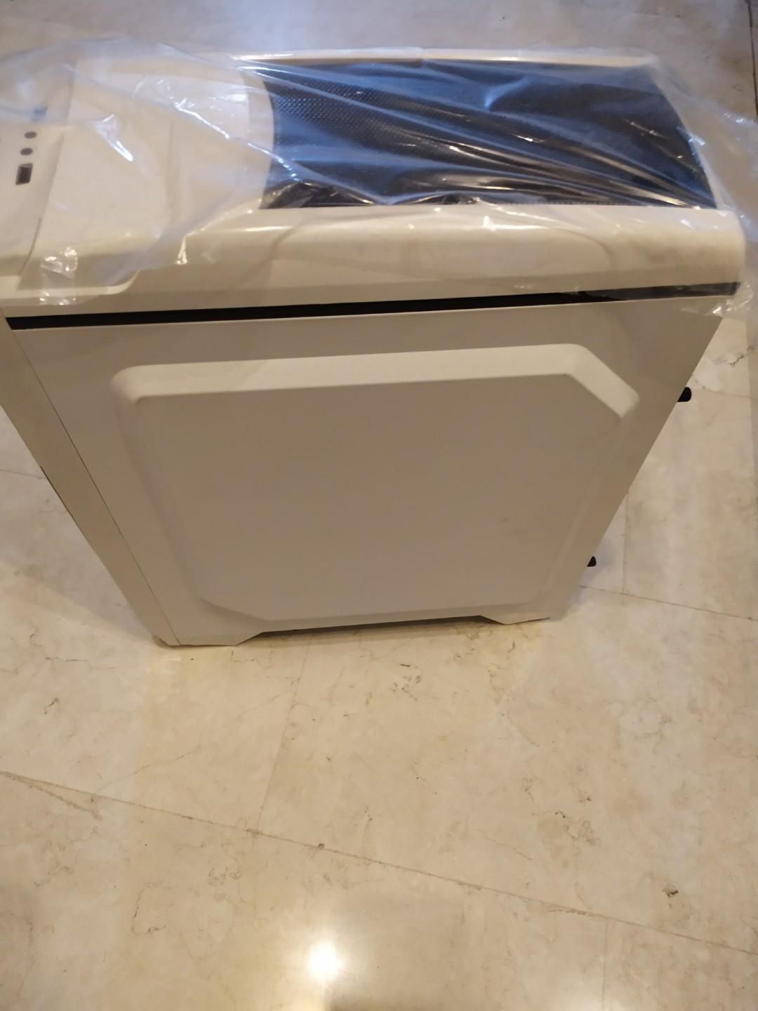 Empty Computer Tower, Electronics, Computer Parts & Accessories on ...