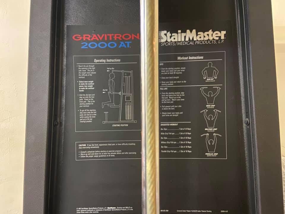 Stair master stairmaster Gravitron 2000AT assisted assist dip chip pull ...