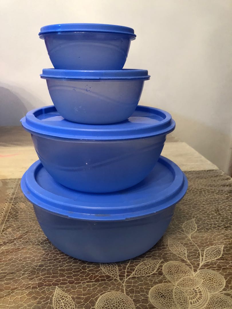 4 plastic containers, Furniture & Home Living, Kitchenware & Tableware ...