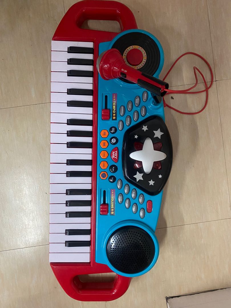 ELC keyboard with mic, Babies & Kids, Infant Playtime on Carousell