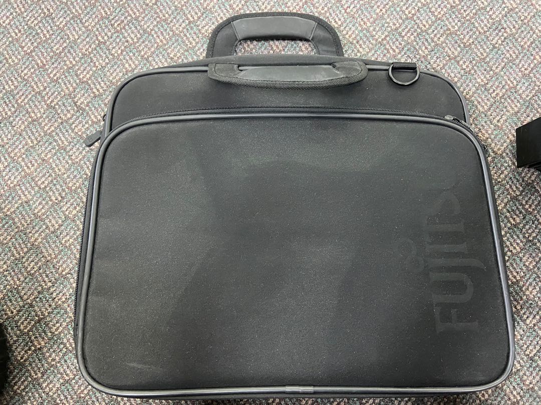Fujitsu laptop bag ( 15 inch ), Men's Fashion, Bags, Briefcases on ...