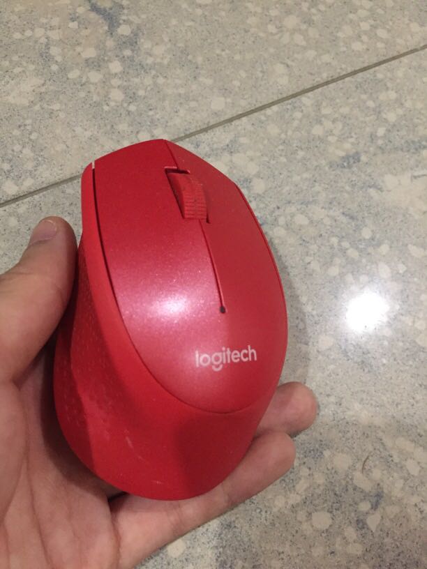 Logitech Mouse M331, Computers & Tech, Parts & Accessories, Mouse ...
