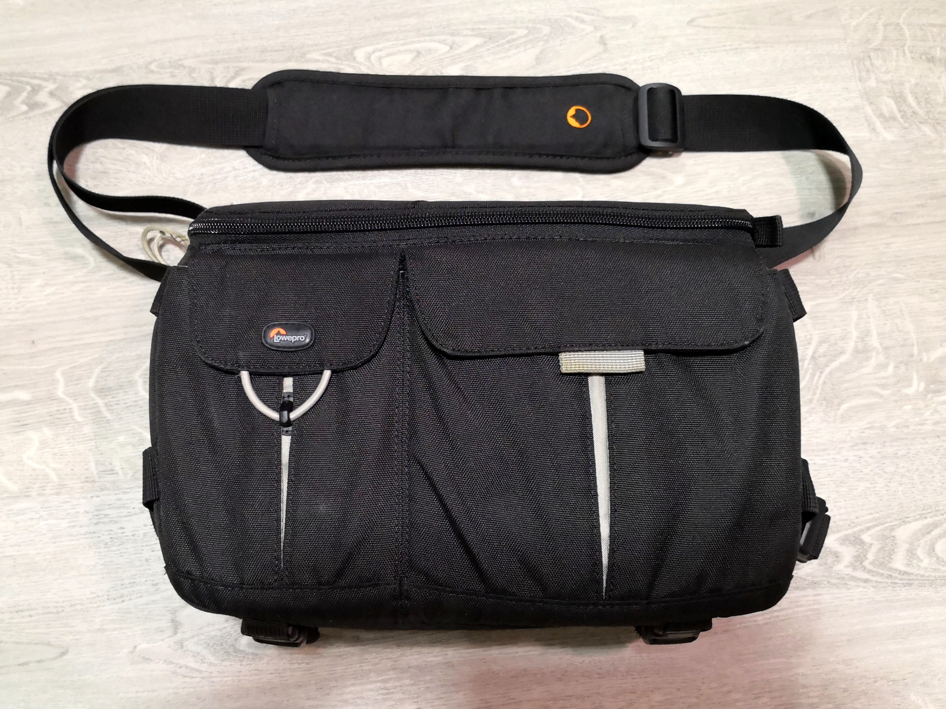 Lowepro Photo Runner 100, Photography, Photography Accessories, Camera ...