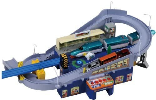 Plarail Super auto station, Hobbies & Toys, Toys & Games on Carousell