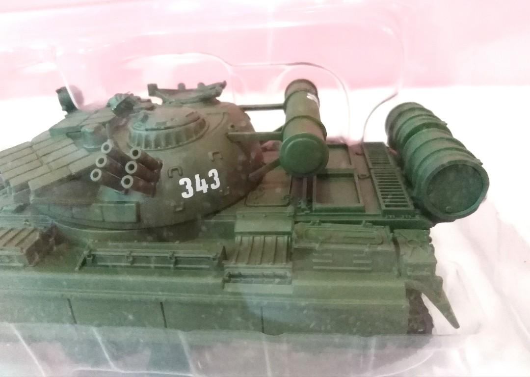 1/43 Tank T-55 James Bond Goldeneye, Hobbies & Toys, Toys & Games on ...