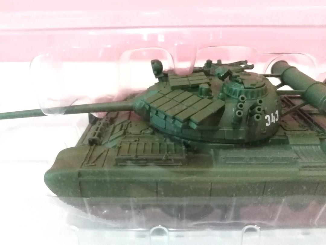 1/43 Tank T-55 James Bond Goldeneye, Hobbies & Toys, Toys & Games on ...