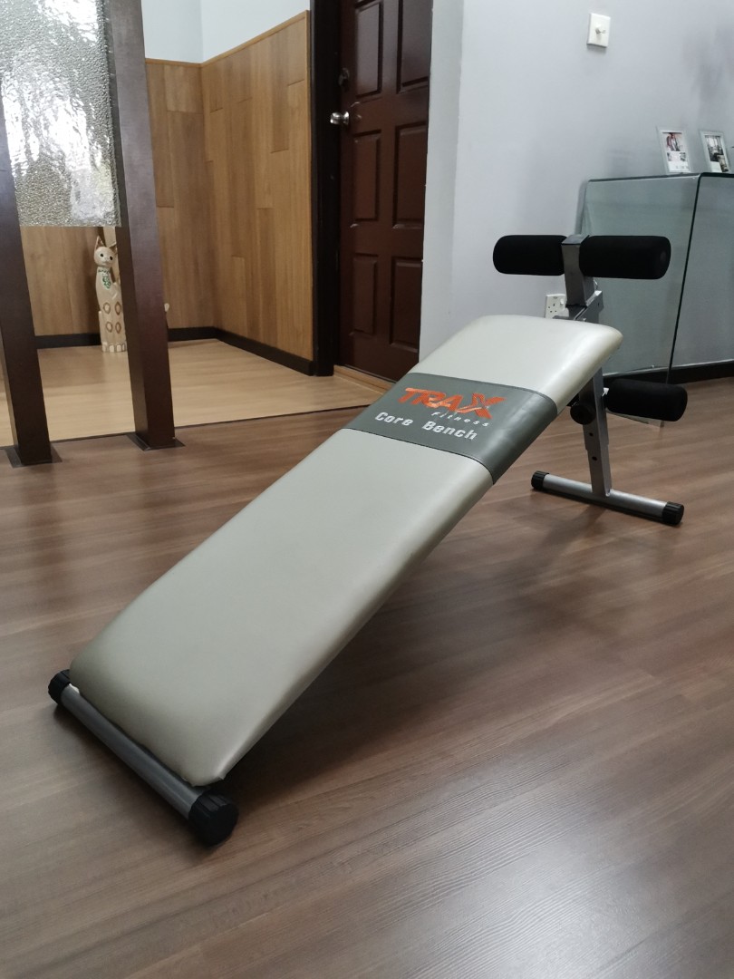 Core bench, Sports Equipment, Exercise & Fitness, Cardio & Fitness ...