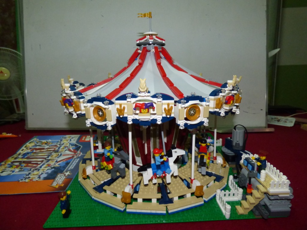 Lepin Grand Carousel, Hobbies & Toys, Toys & Games on Carousell