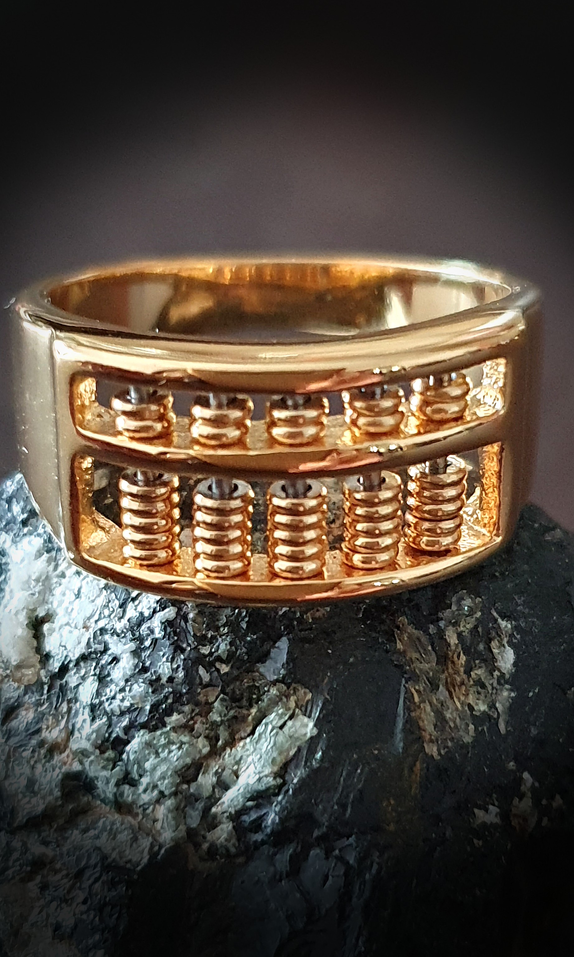 Movable Abacus Ring, Women's Fashion, Jewelry & Organisers, Rings on ...