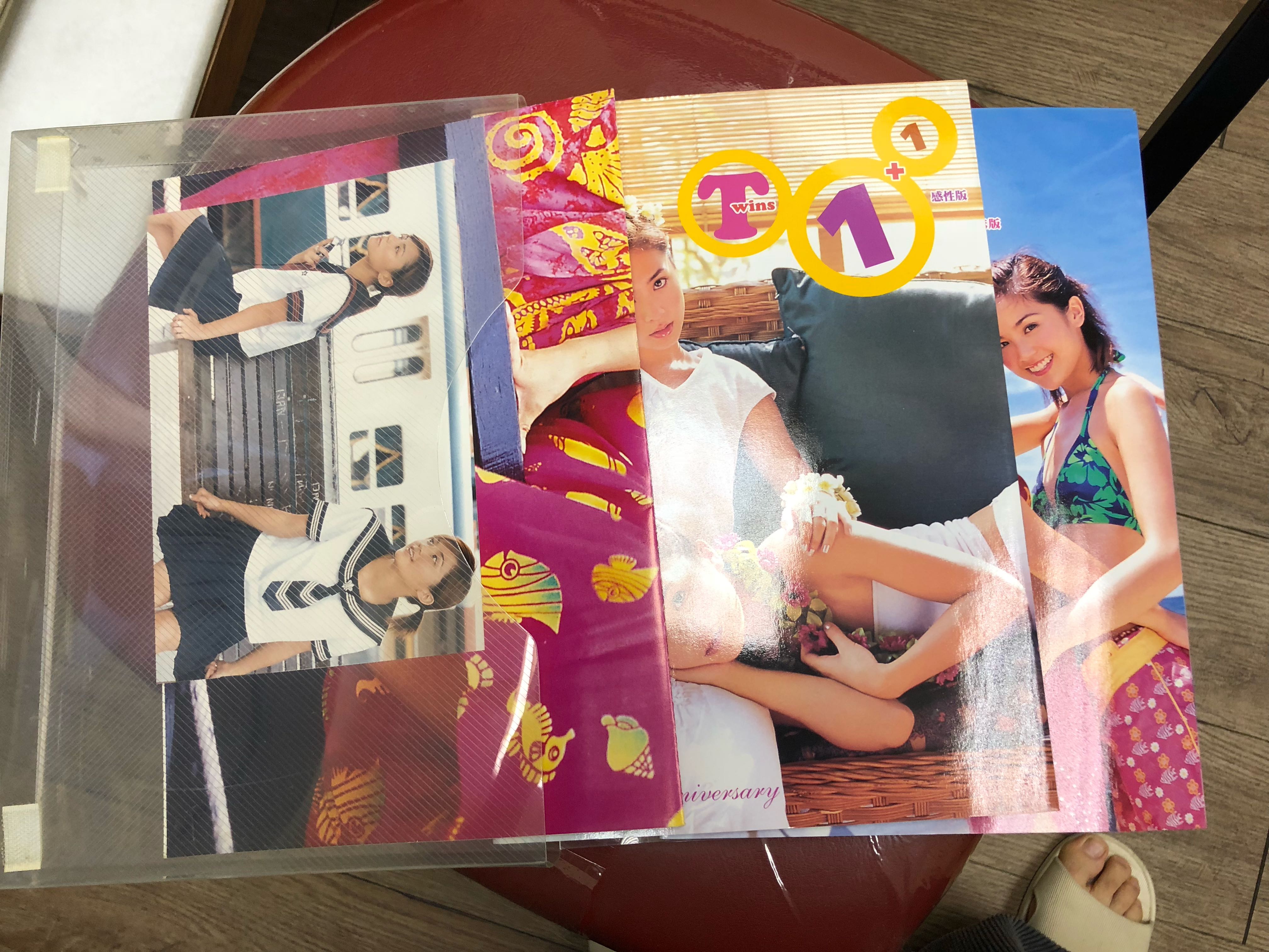 Twins sa gill 第一本絕版寫真集 全齊, 興趣及遊戲, 玩具 & 遊戲類 - Carousell