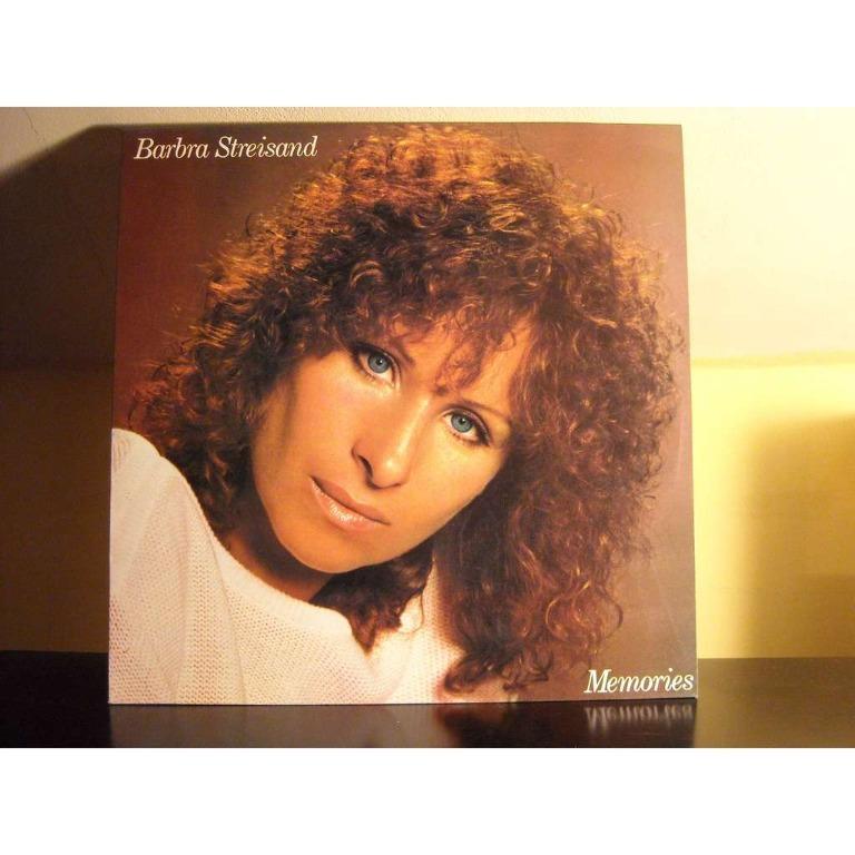 Barbra Streisand Memories Vinyl 黑膠唱片, 興趣及遊戲, 收藏品及紀念品, 明星周邊 - Carousell