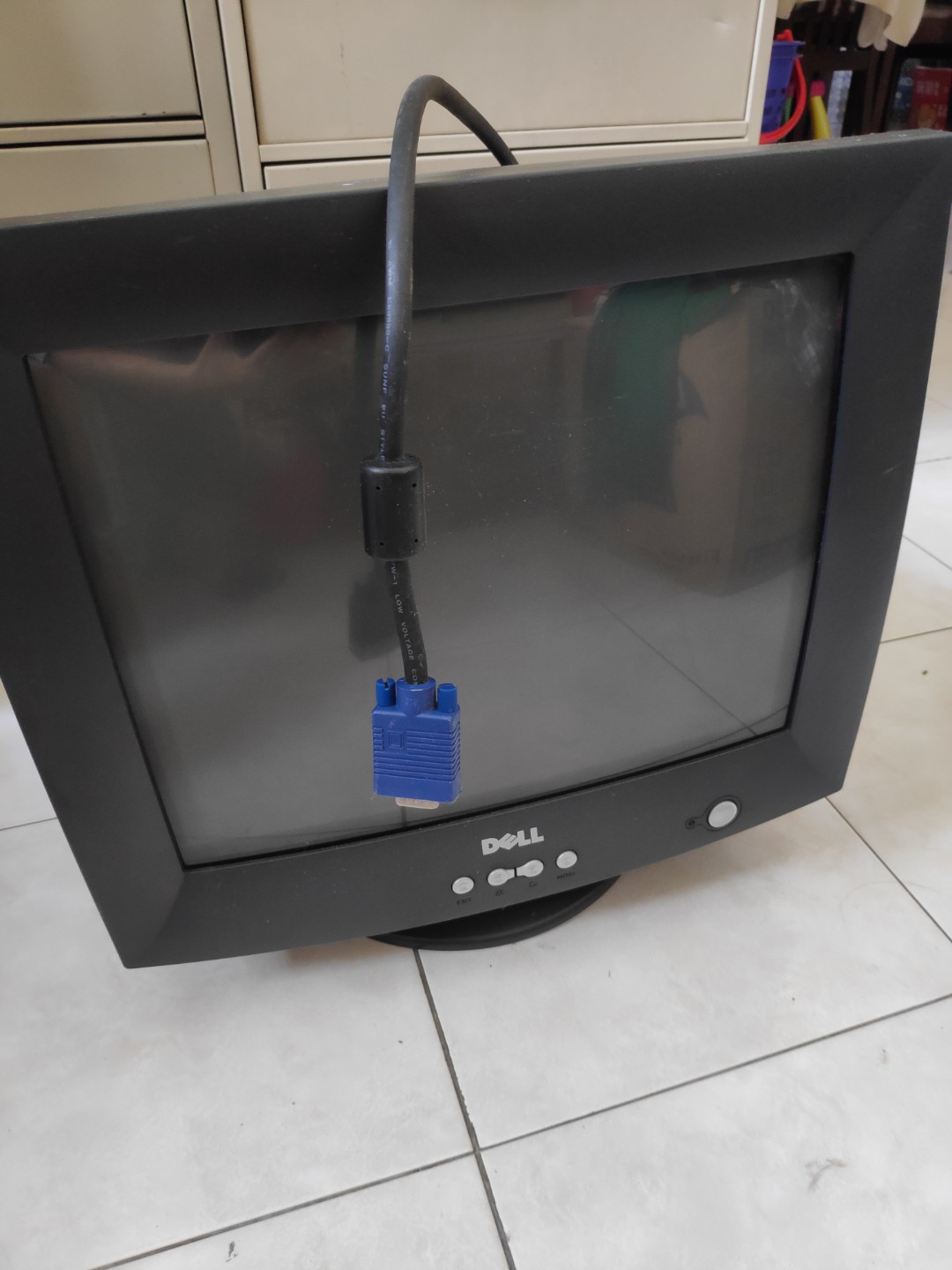 Dell CRT monitor 17 inch 43.2cm, Computers & Tech, Desktops on Carousell