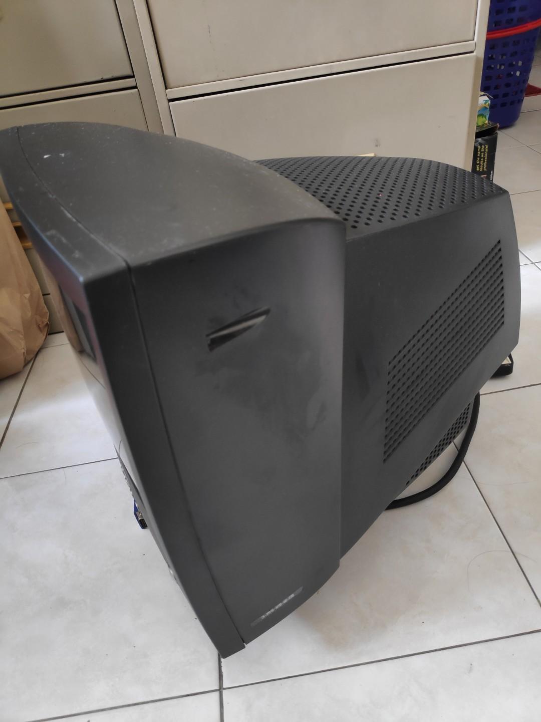 Dell CRT monitor 17 inch 43.2cm, Computers & Tech, Desktops on Carousell