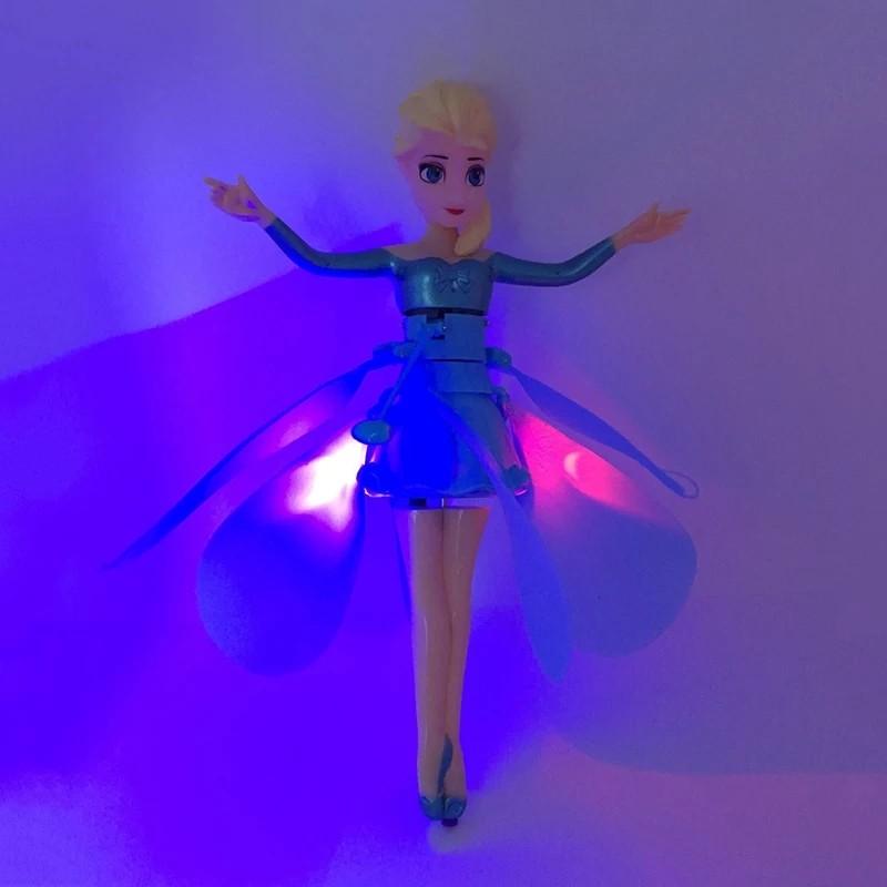Flying Elsa, Hobbies & Toys, Toys & Games on Carousell