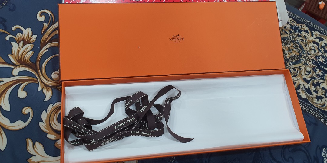 Hermes Tie Box - Special Christmas Edition, Luxury, Apparel on Carousell
